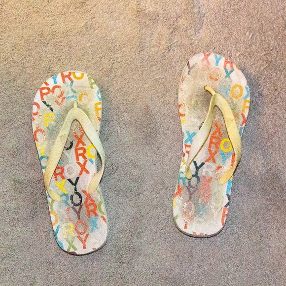 PacSun | Shoes | Pac Sun Y2k Surfer Roxy Colorful Logo White Sandal ...